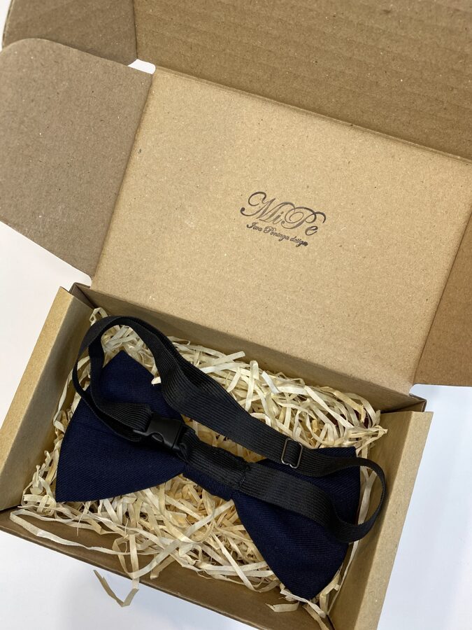 Vīriešu tauriņš - tumši zils ar baltu - Tauriņi - MiPe Design | Veikals